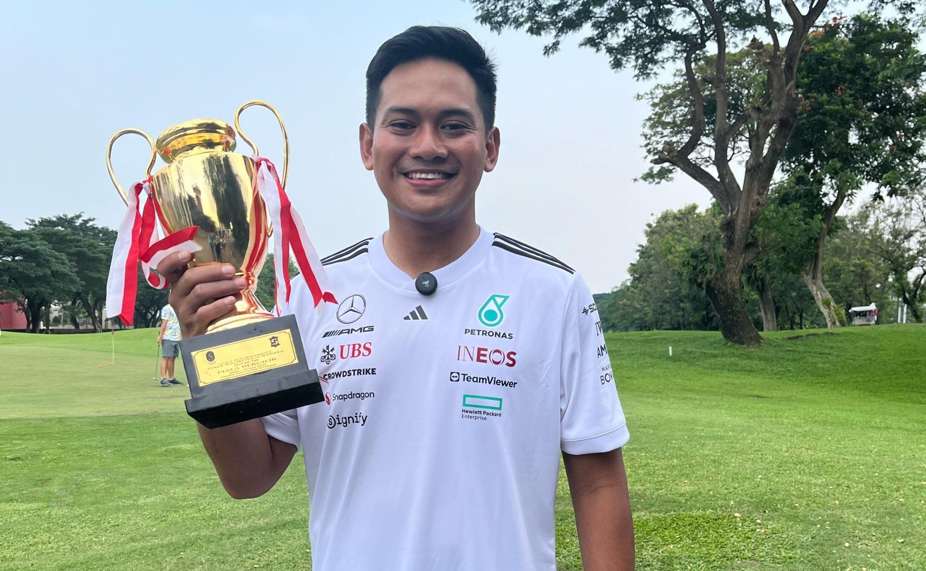 Rizkika Atmadha Tampil Gemilang di Walikota Surabaya Cup 2025 - Tee Golf